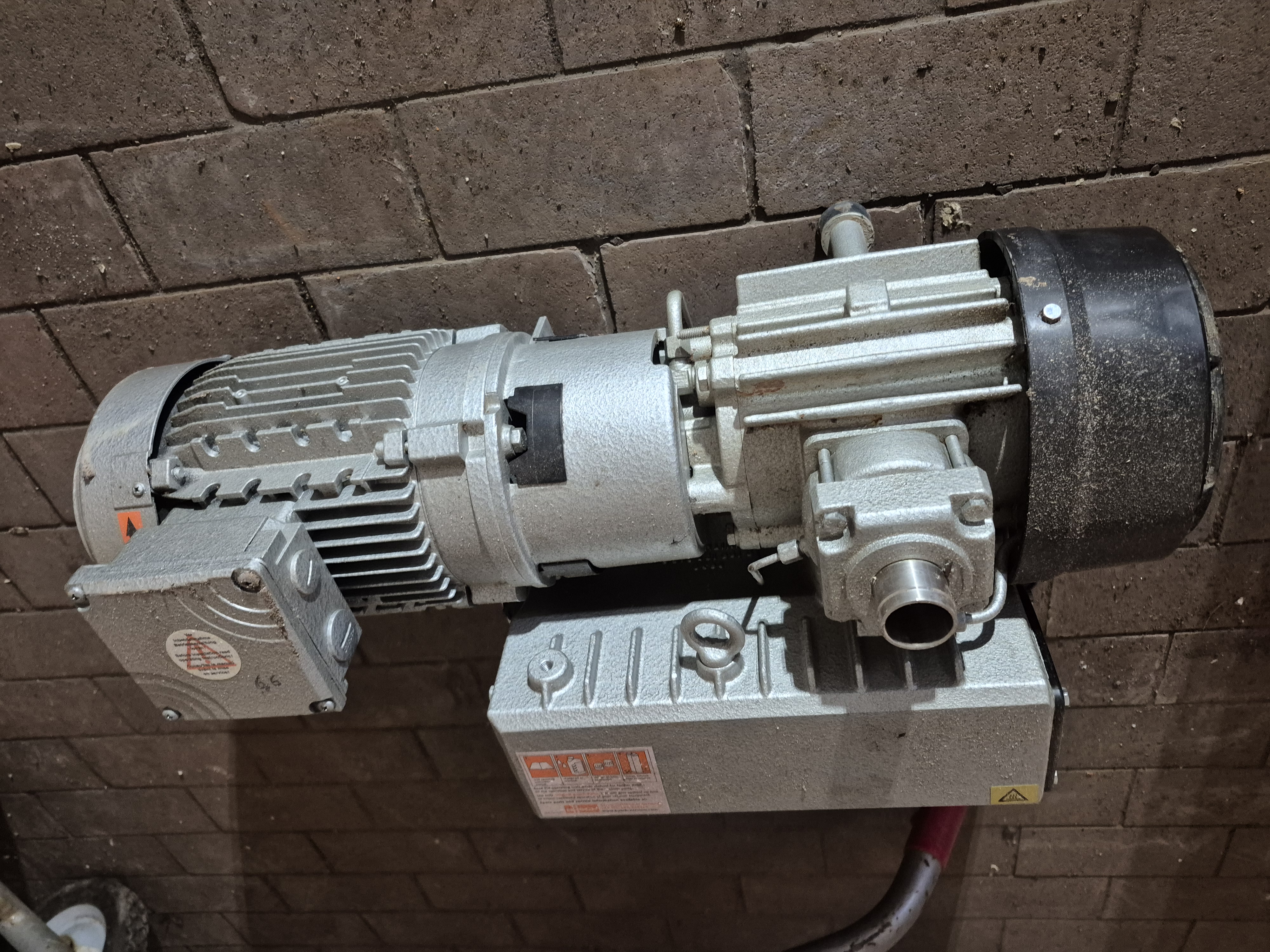 New Busch Vacuum Refrigeration Evacuation Pump - Dairy Train Classifieds