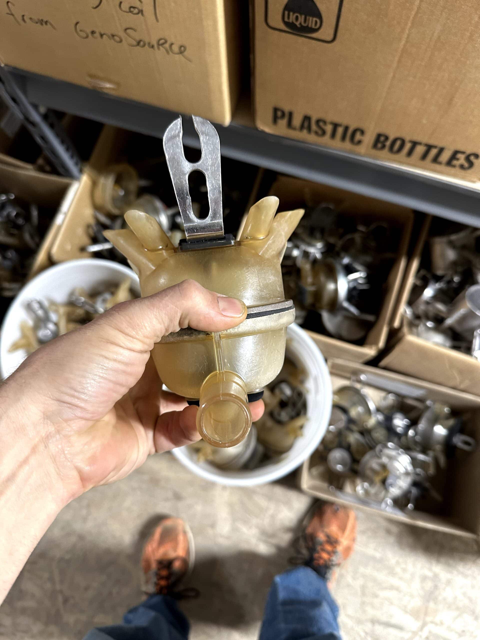 Boumatic Flow Max Claws with 3/4″ or 5/8″ Outlet – Dairy Train Classifieds