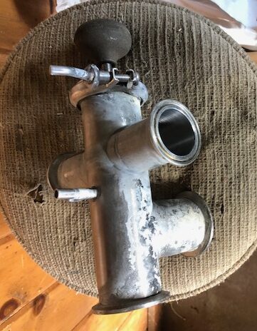 Used Universal 2” SS Tee Valve Assembly - Dairy Train Classifieds