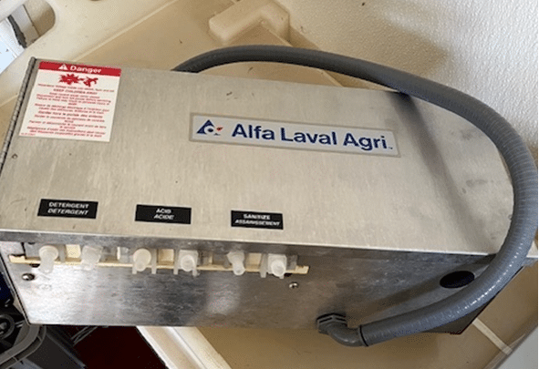 Alpha-Laval Automatic Pipeline Washer - Dairy Train Classifieds